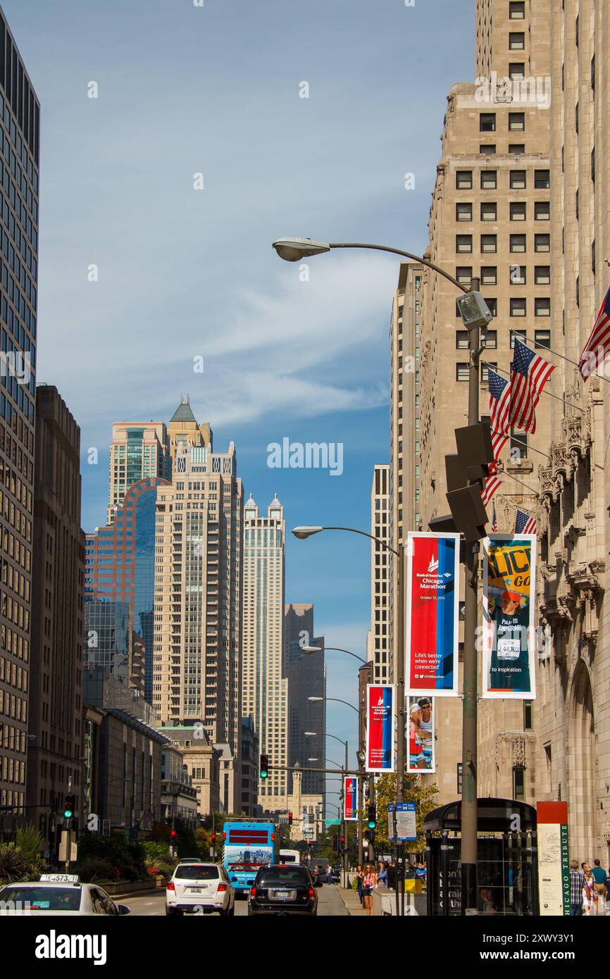 The skyline with modern architecture buildings in Magnificent Mile ...