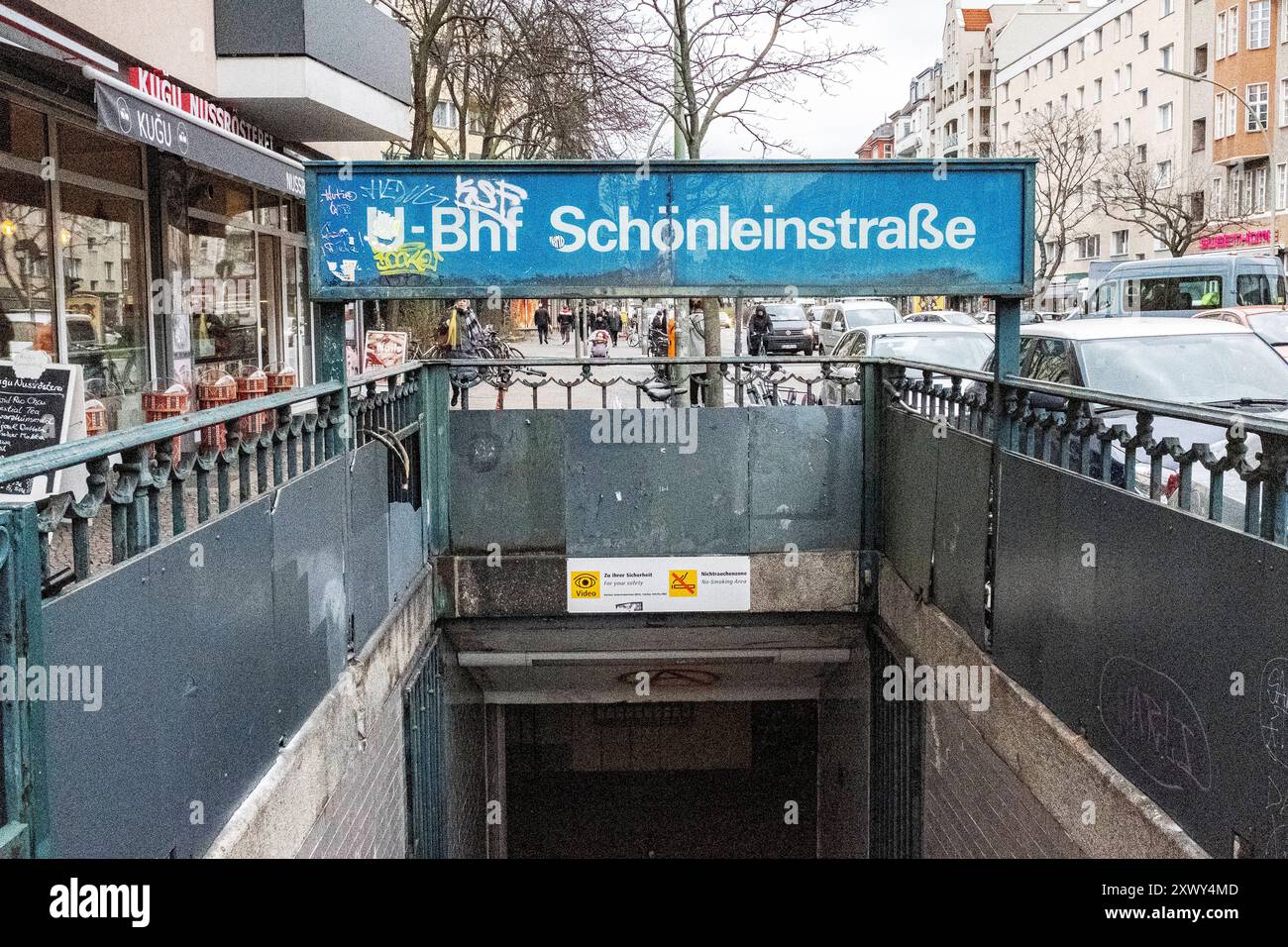 U Bahnhof Schnleinstrasse