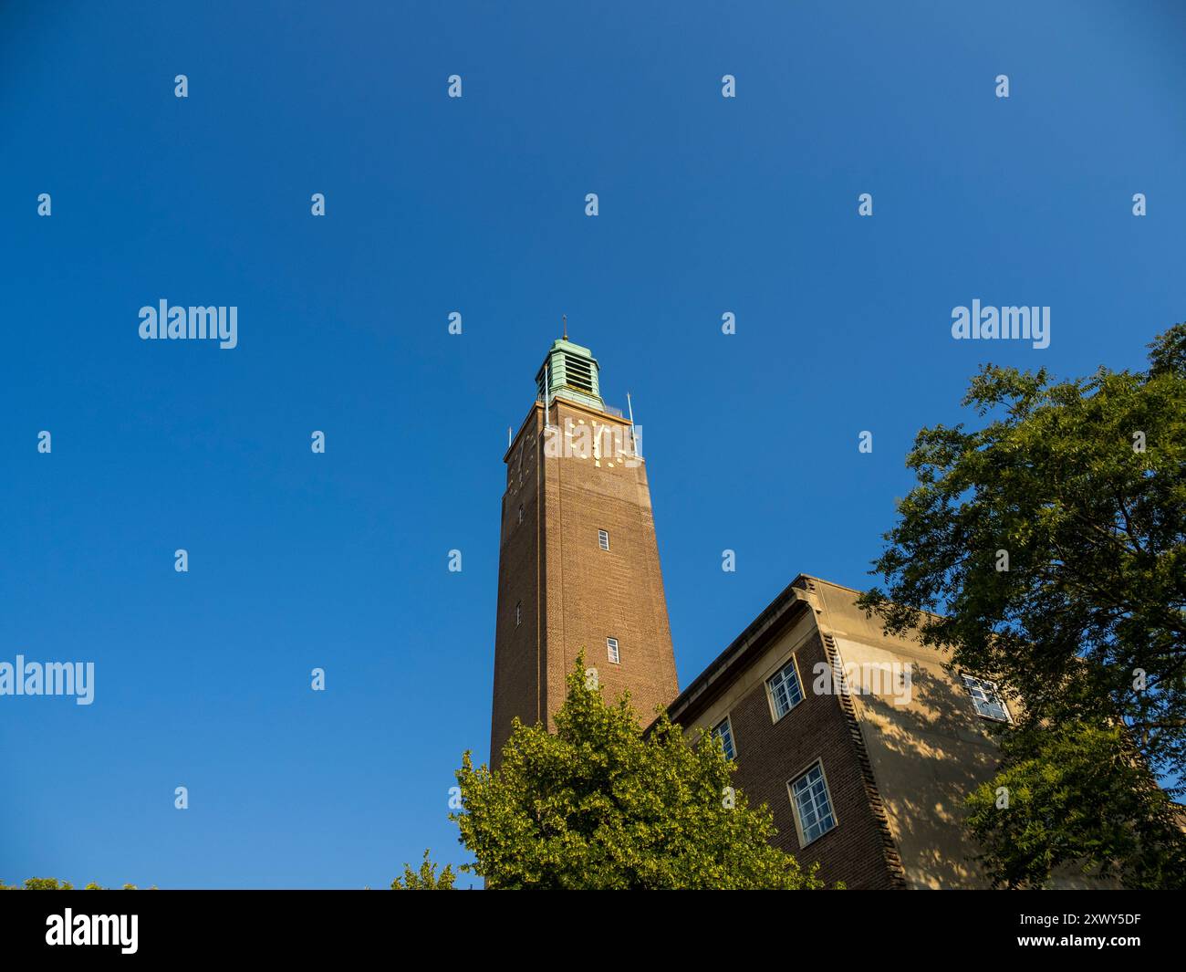 Norwich City Hall , Norwich City Council, Clock Tower, Art Deco ...