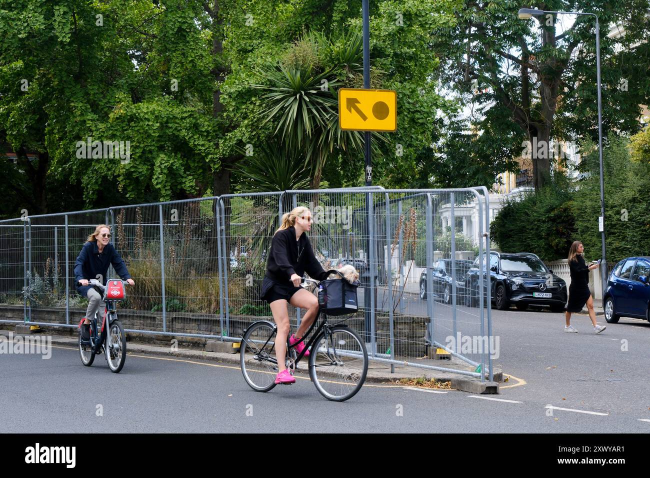 Notting Hill, London, UK. 21st Aug 2024. Ahead of the Notting Hill ...