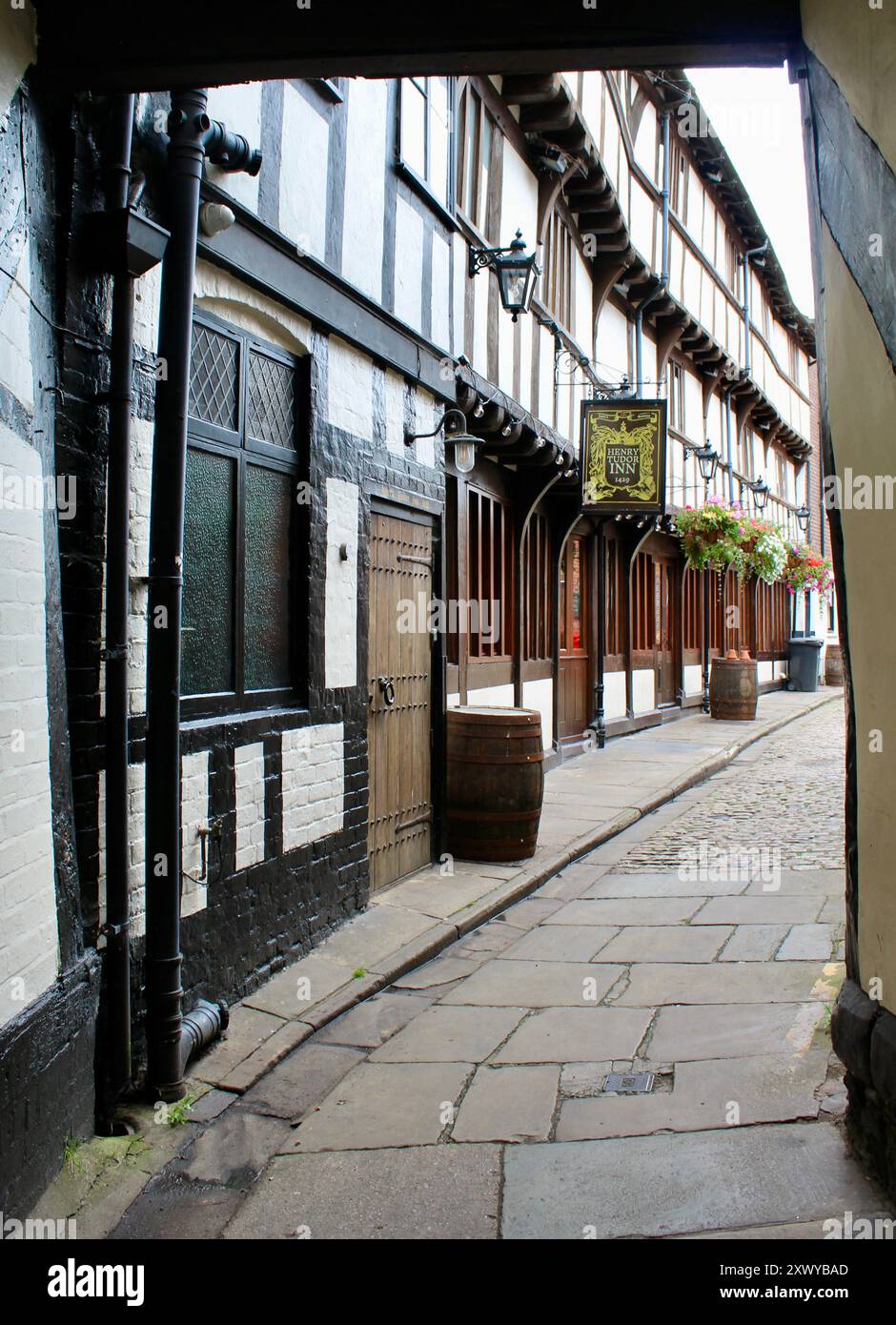 Henry Tudor Inn, Shrewsbury, England, UK Stock Photo - Alamy