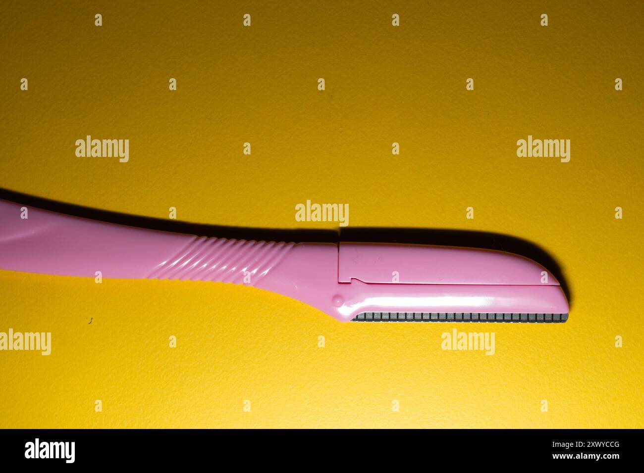 Dermaplanning hi-res stock photography and images - Alamy