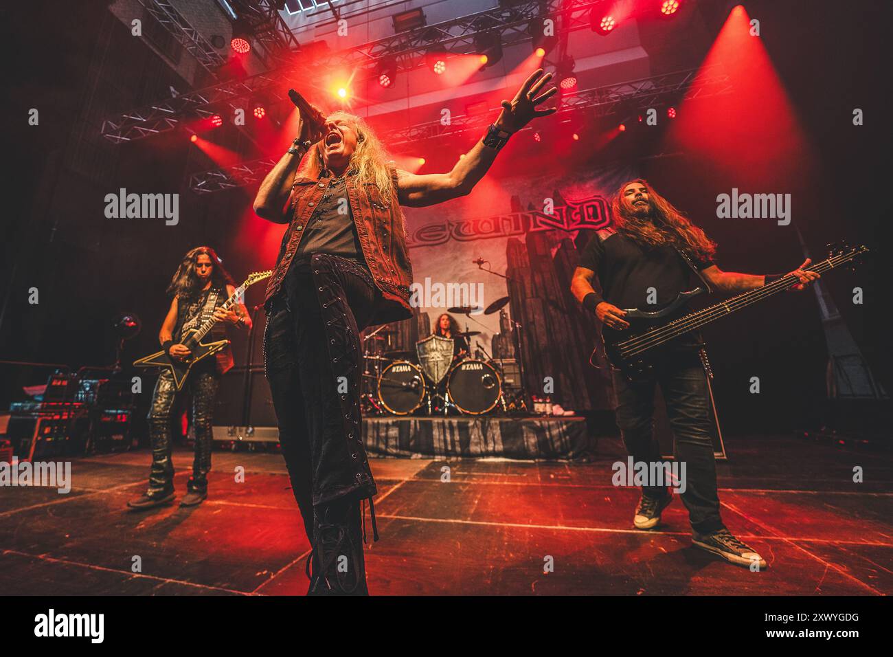 Firewind on stage hi-res stock photography and images - Alamy