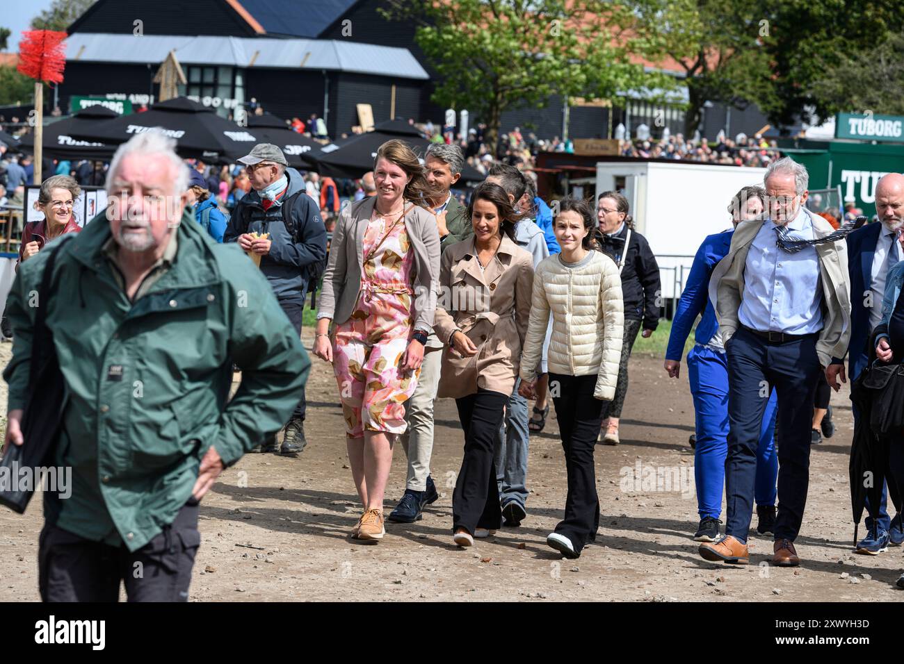Princess Marie visits Toender Festival with the children Countess ...