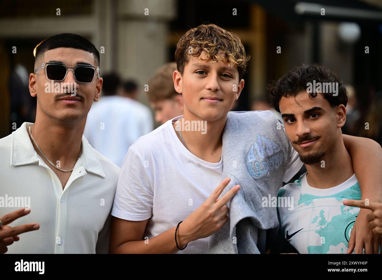People on the street during the annual Malmö festival Stock Photo - Alamy