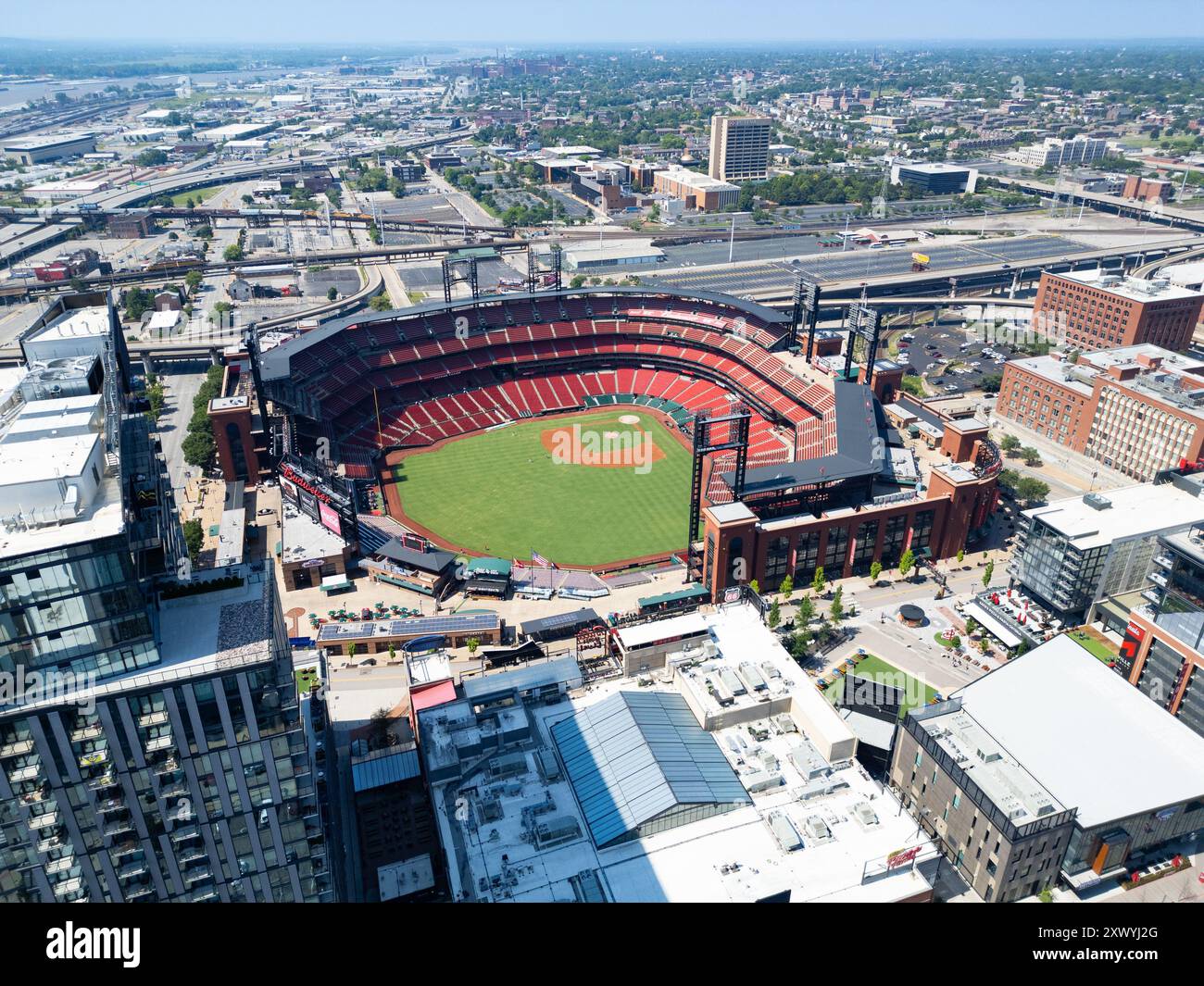 Aerial busch stadium hi-res stock photography and images - Alamy
