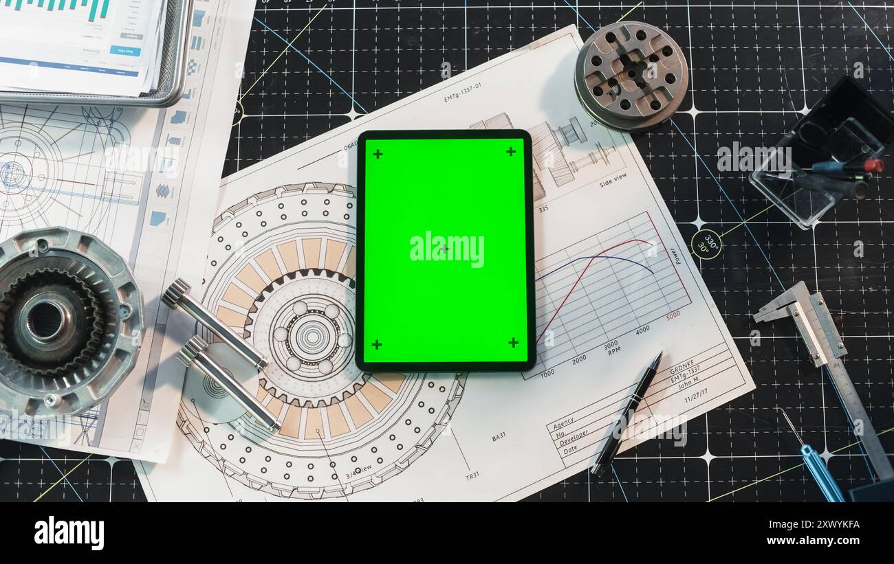 Above media agency people hi-res stock photography and images - Alamy