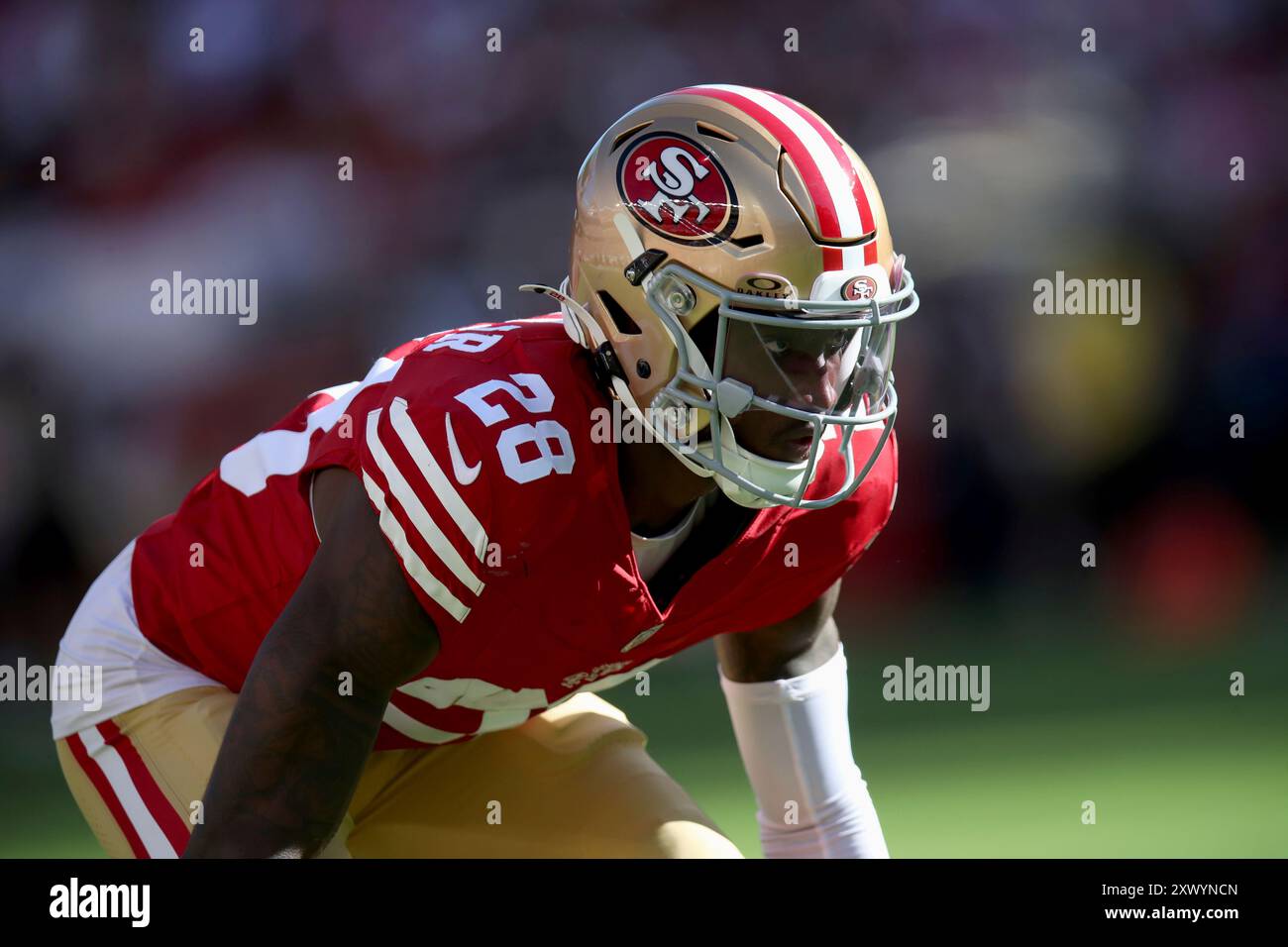San Francisco 49ers cornerback Darrell Luter Jr. (28) peers into the ...