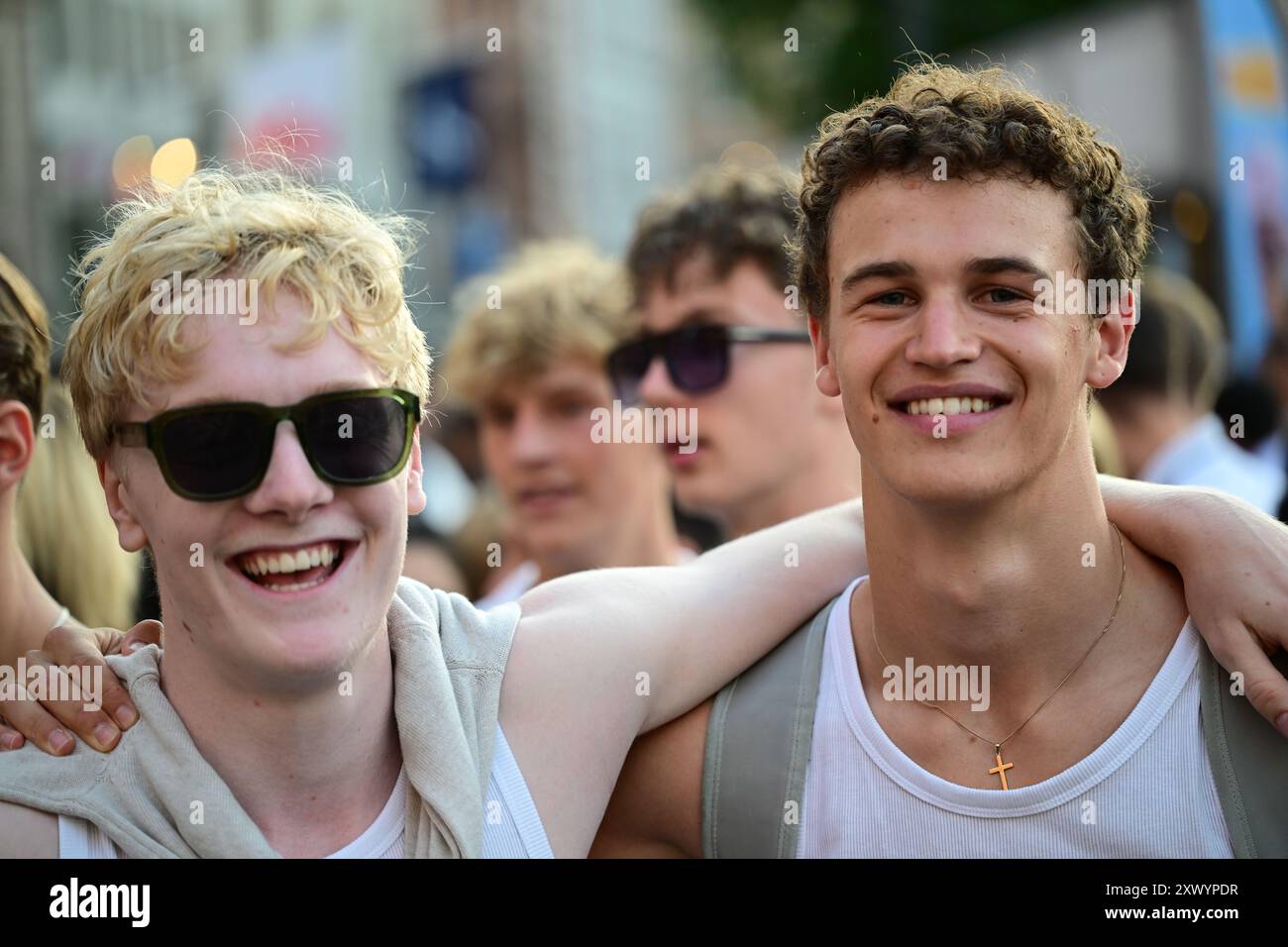 People on the street during the annual Malmö festival Stock Photo - Alamy