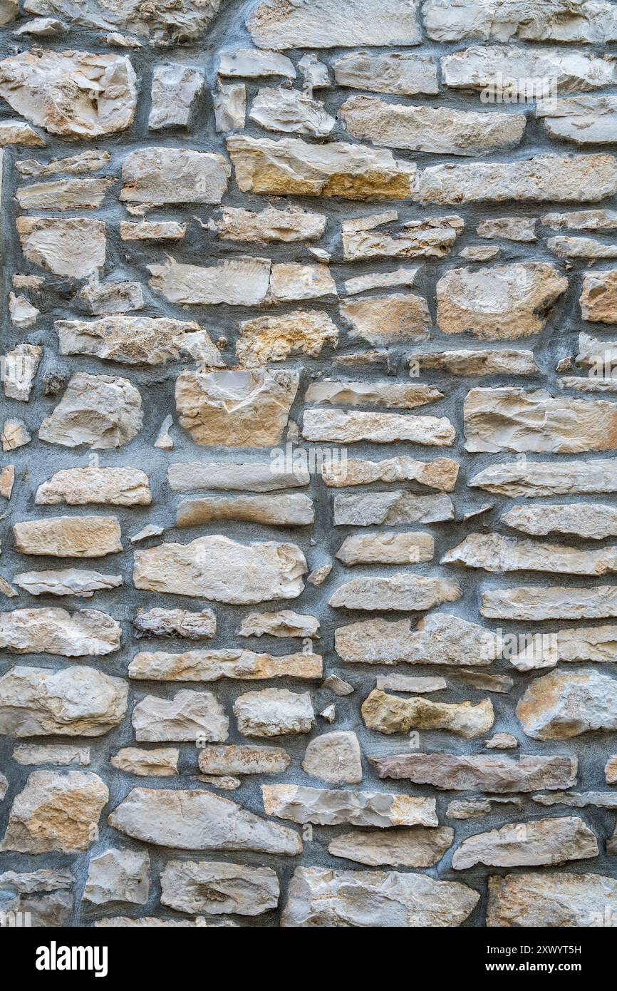 Stone fence hi-res stock photography and images - Alamy
