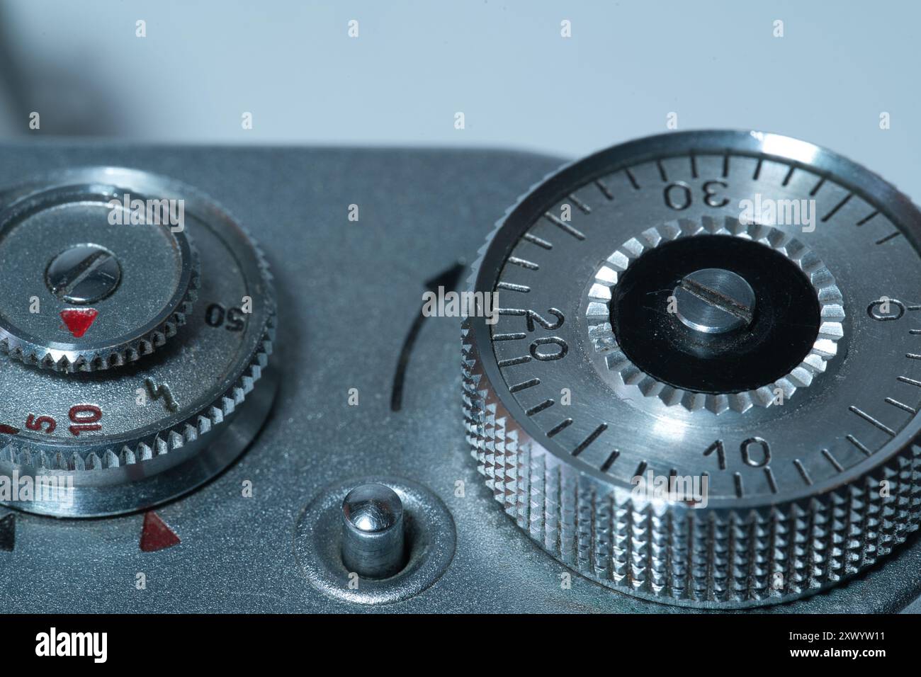 Film camera shutter dial hi-res stock photography and images - Alamy