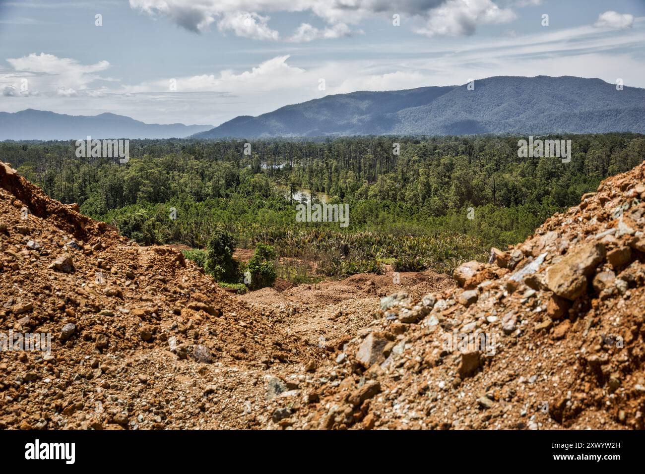 Mineral extraction in indonesia hi-res stock photography and images - Alamy