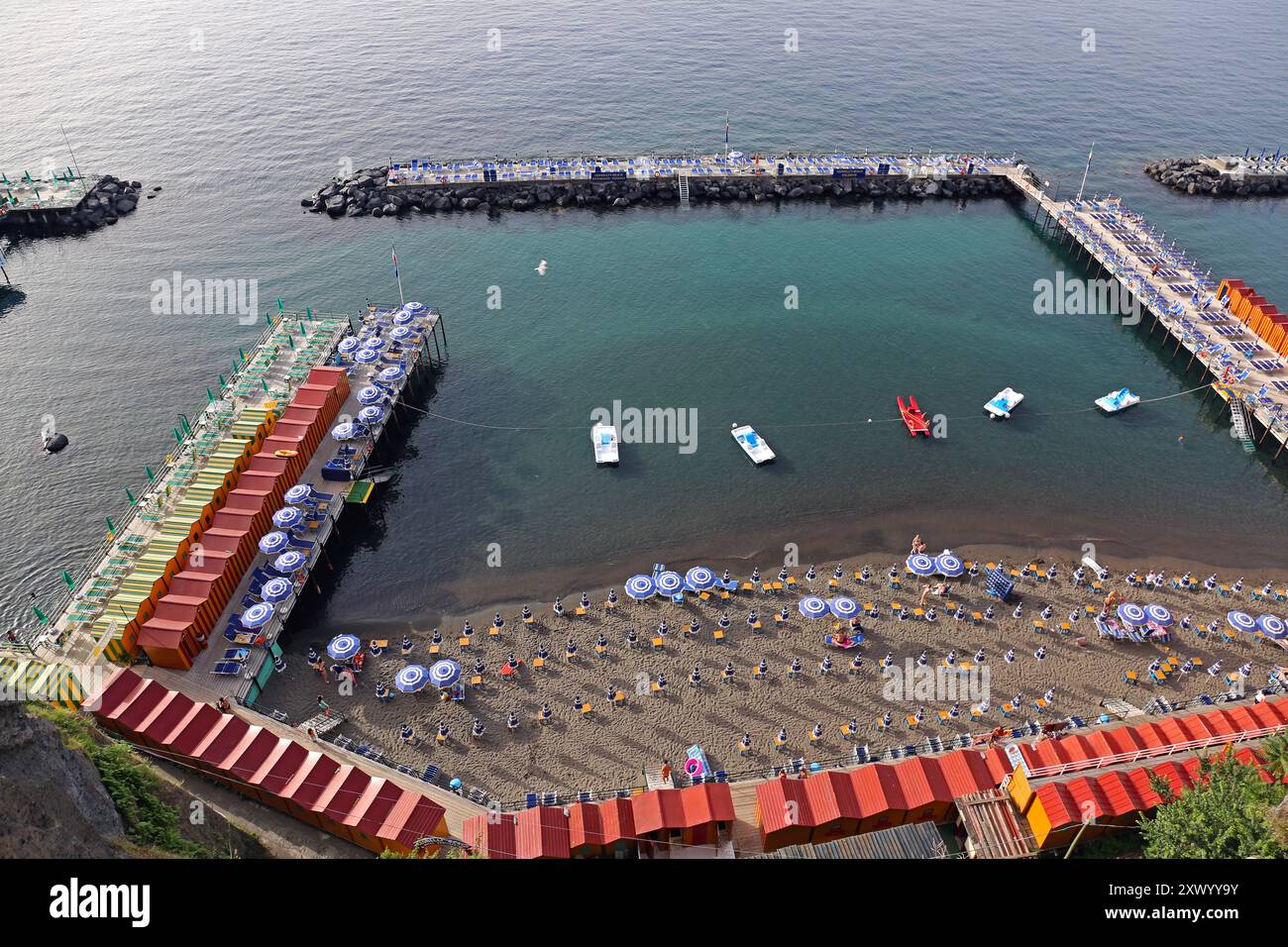 Leonellis beach in sorrento hi-res stock photography and images - Alamy