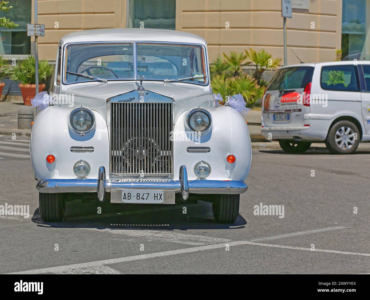 American dream limo hi-res stock photography and images - Alamy