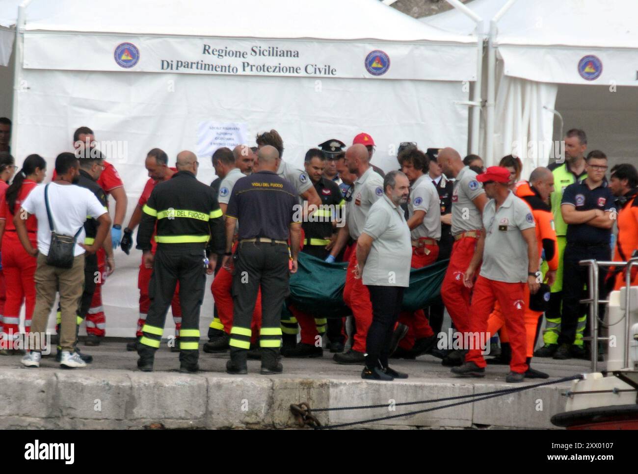 Palermo Porticello - Palermo. Shipwreck of the Bayesian in Porticello ...