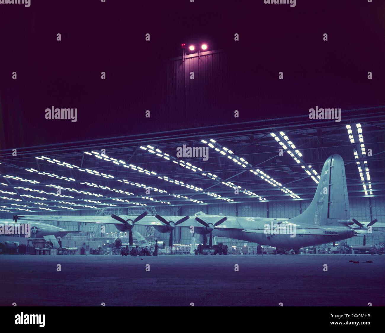 Nuclear aircraft engine hi-res stock photography and images - Alamy