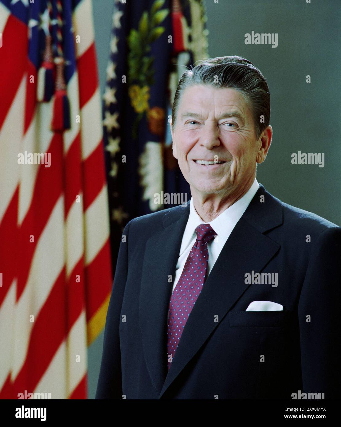 Official Portrait of President Reagan. July 2, 1981 Stock Photo - Alamy