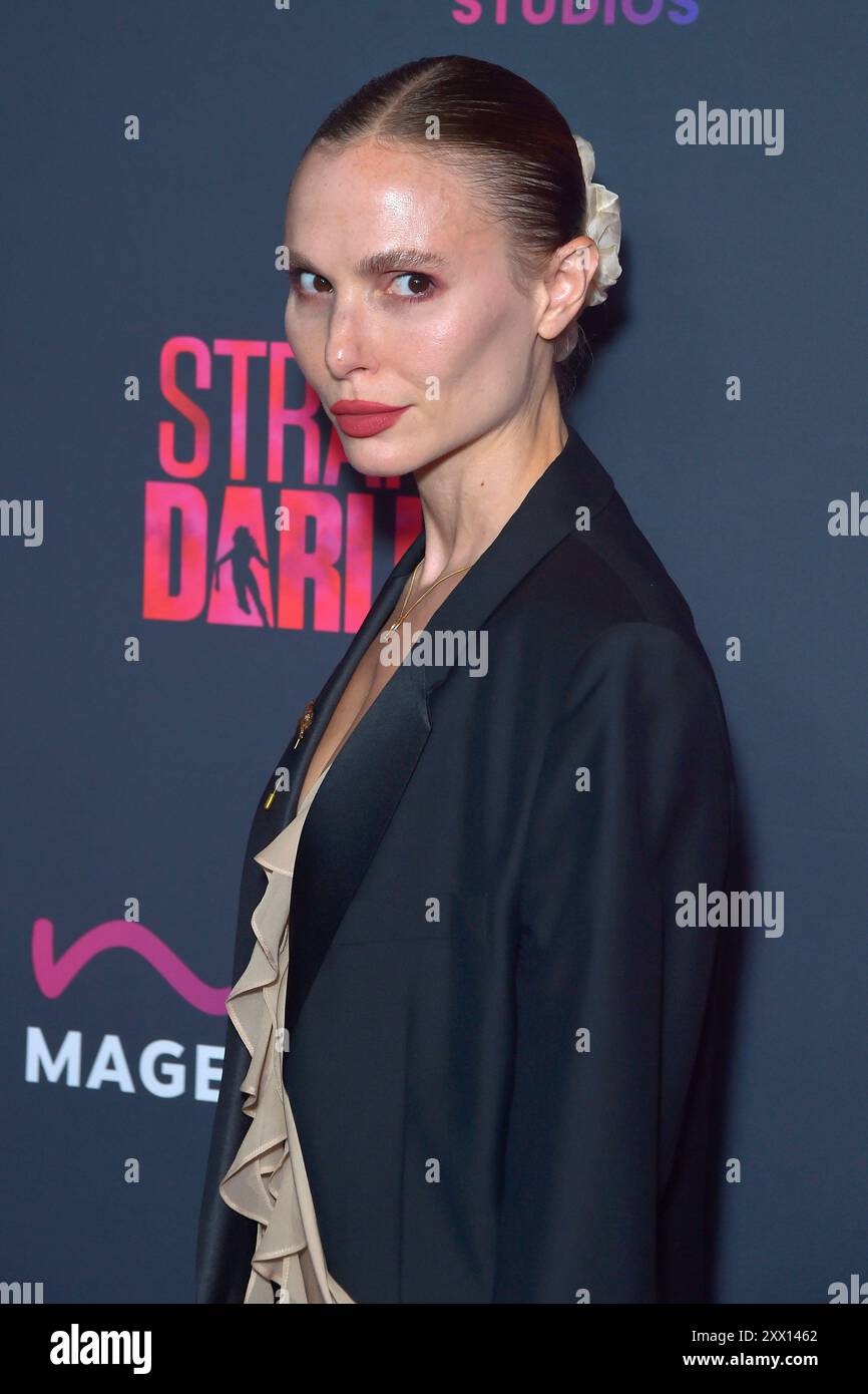 Z Berg bei der Premiere des Kinofilms 'Strange Darling' im DGA Theater ...