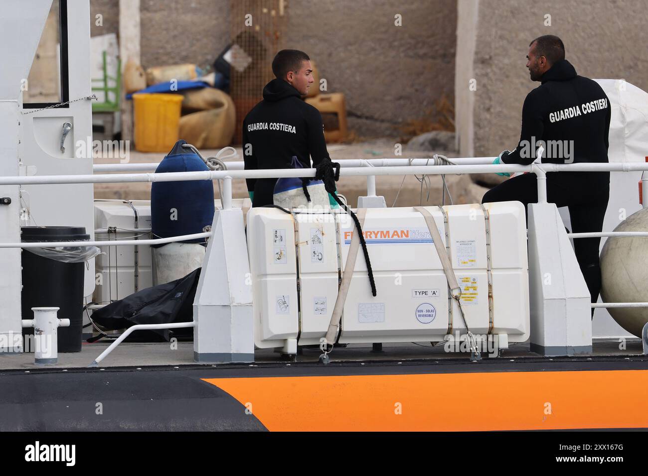 In The Photo The Body Of A Man Recovered From The Wreck Stock Photo - Alamy