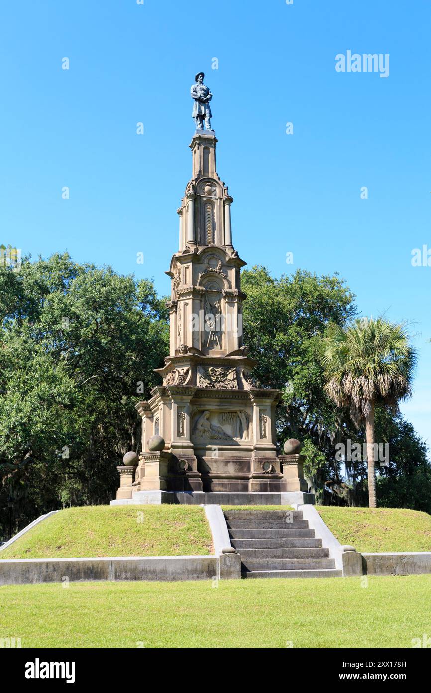 Confederate Civil War Monument in Savannah, Georgia USA Stock Photo - Alamy