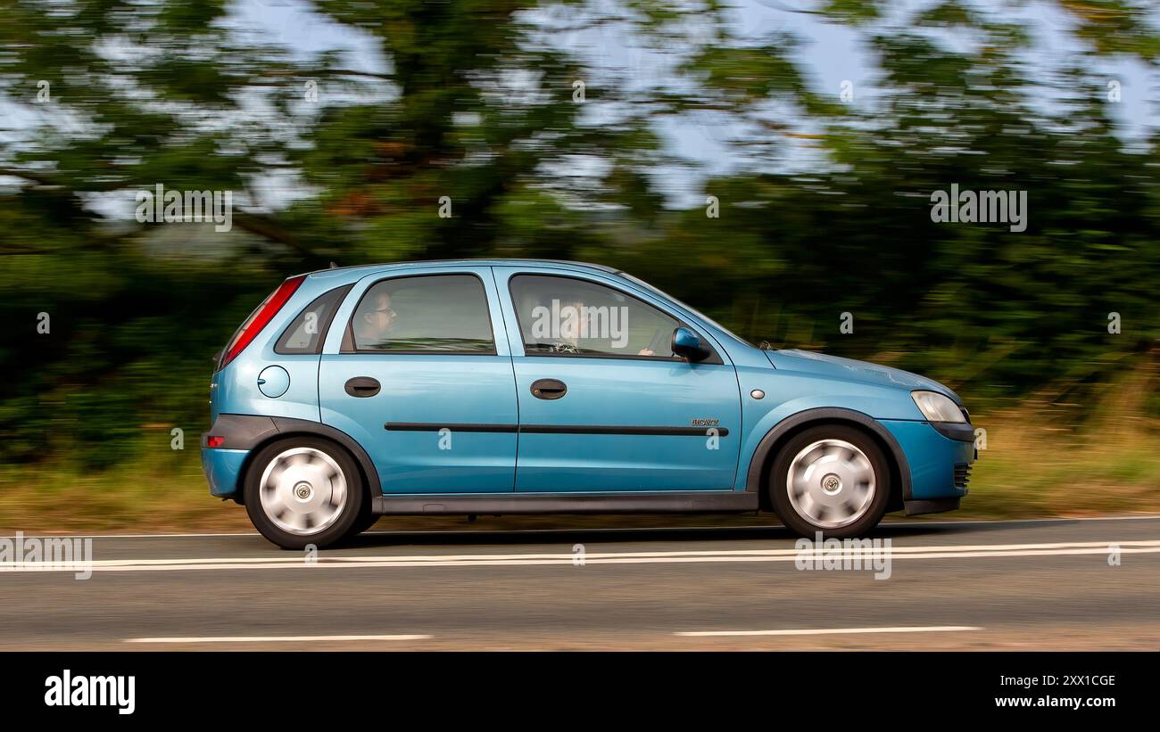 British corsa hi-res stock photography and images - Alamy