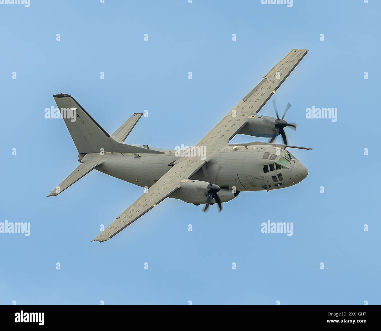 Spartan military transport aircraft hi-res stock photography and images ...