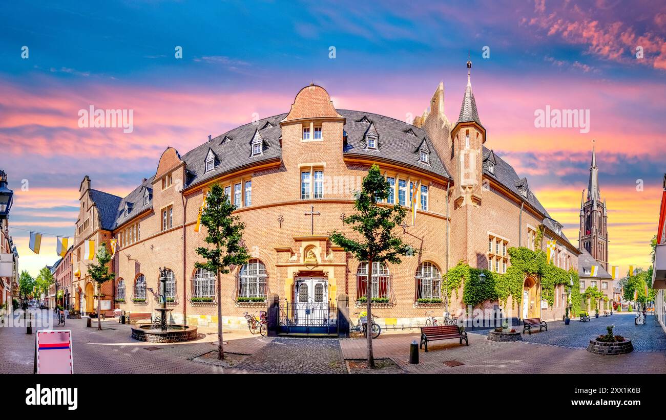 Kevelaer grace chapel hi-res stock photography and images - Alamy