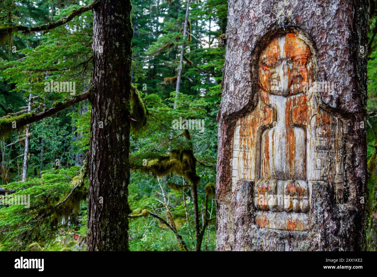 A view of Tlingit eagle carving at Bartlett Cove in Glacier Bay ...