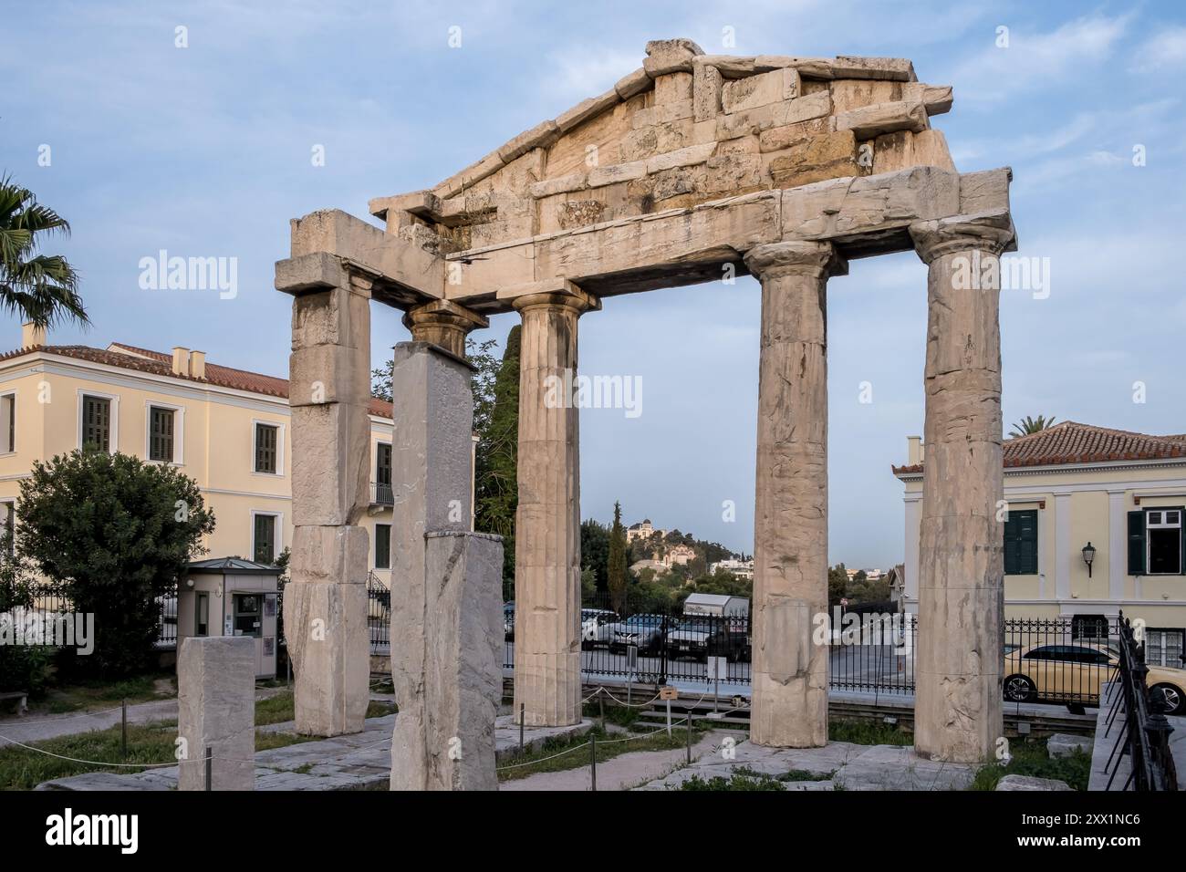 Featuring an architrave hi-res stock photography and images - Alamy