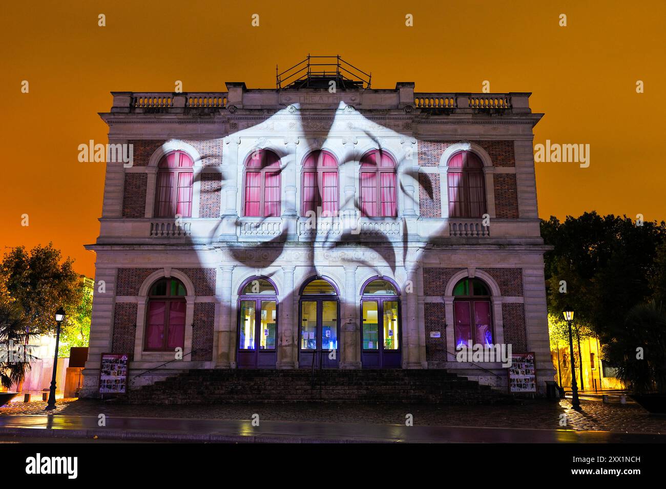 Projection mapping hi-res stock photography and images - Alamy