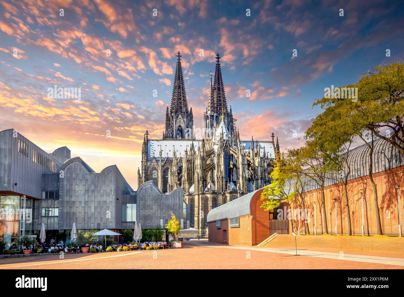 Old city market saint hi-res stock photography and images - Alamy