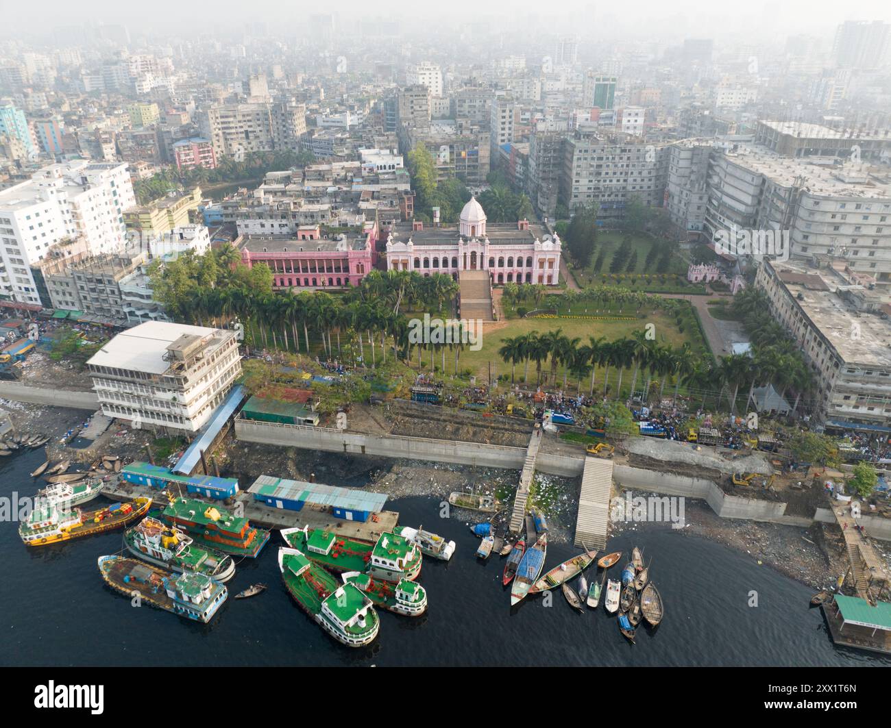 Ahsan manzil historical architecture hi-res stock photography and ...