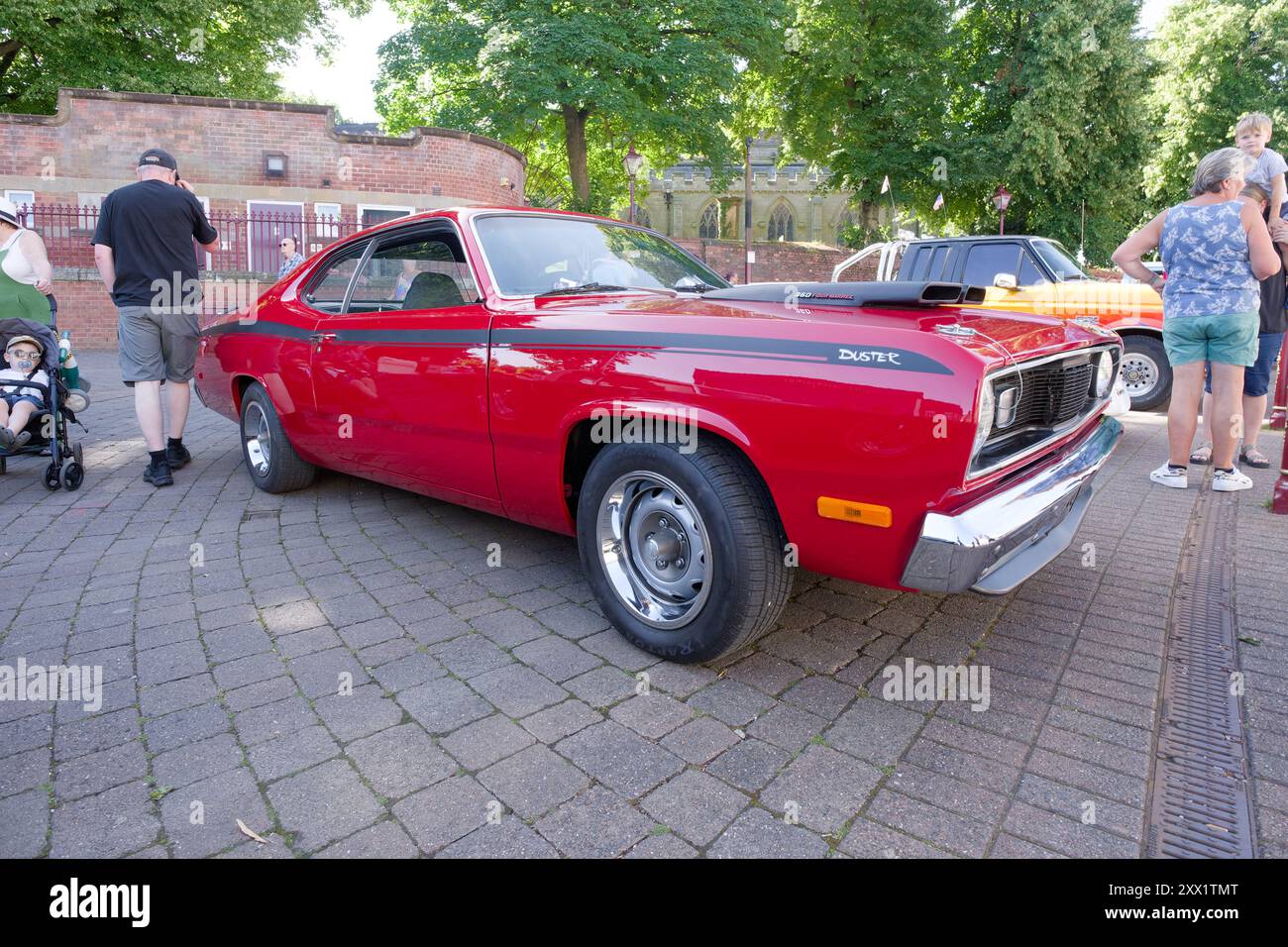 Gas duster hi-res stock photography and images - Alamy