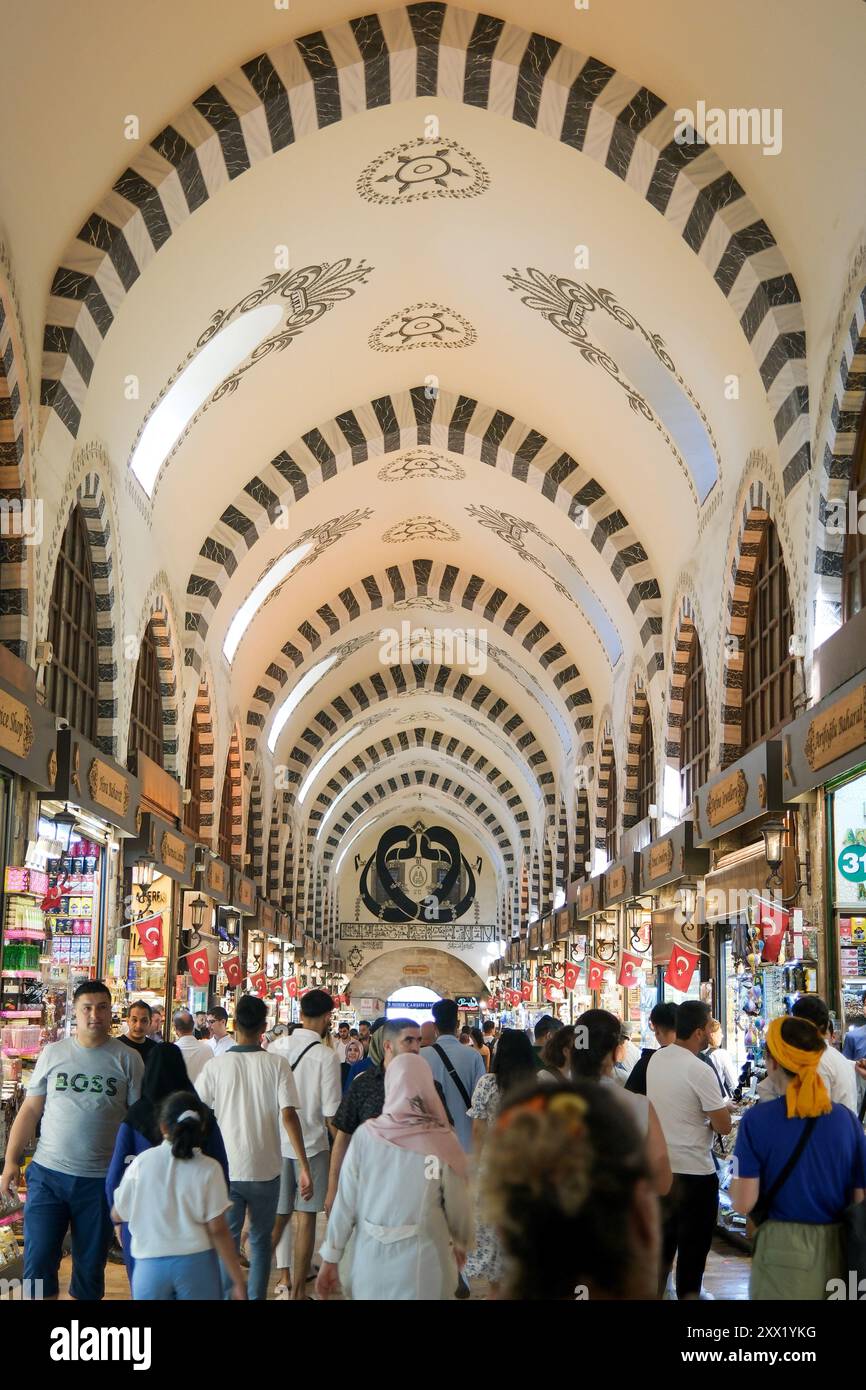 A general view of the Spice Bazaar, one of the oldest markets in the ...
