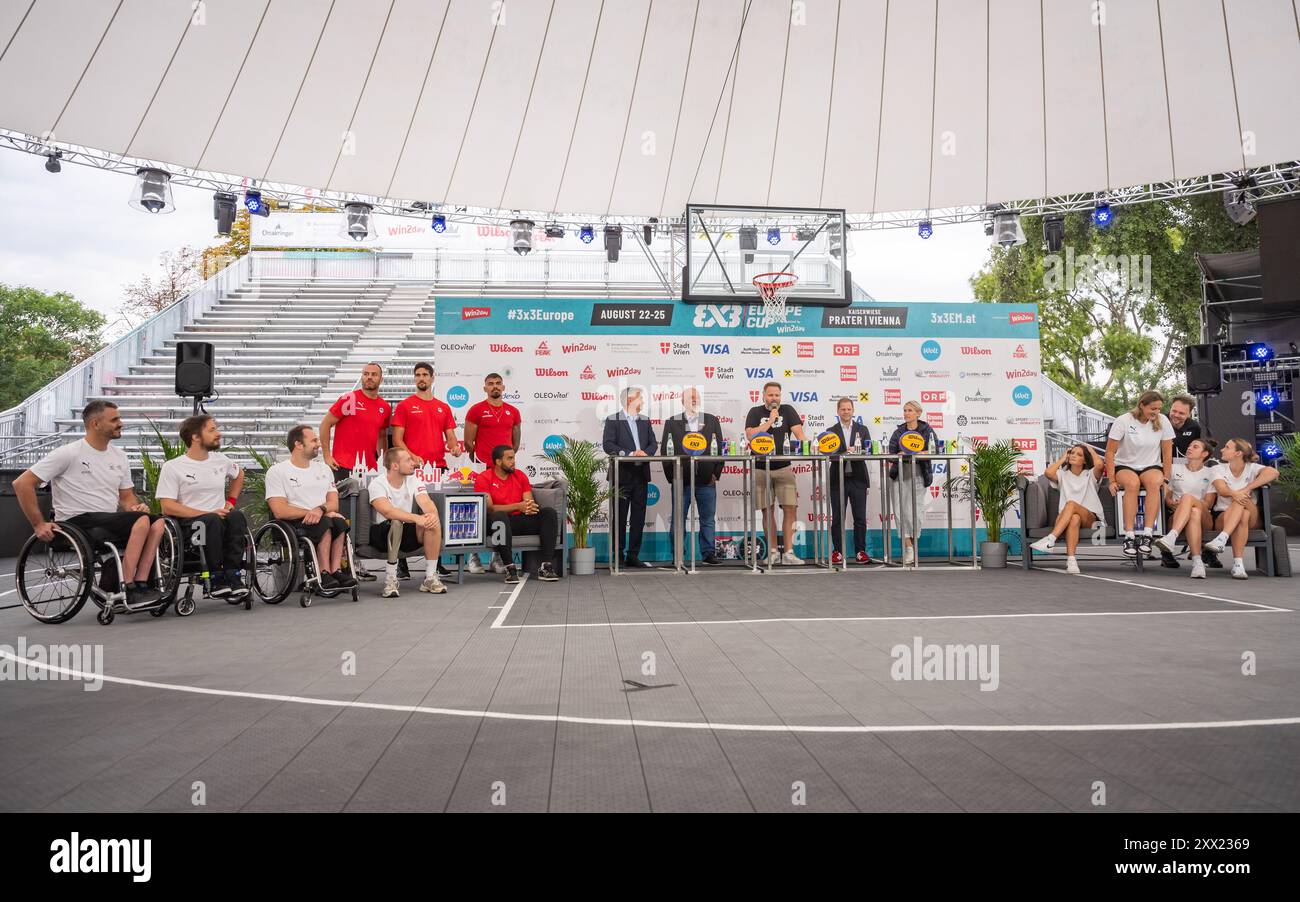 Basketball europameisterschaft der frauen hi-res stock photography and ...