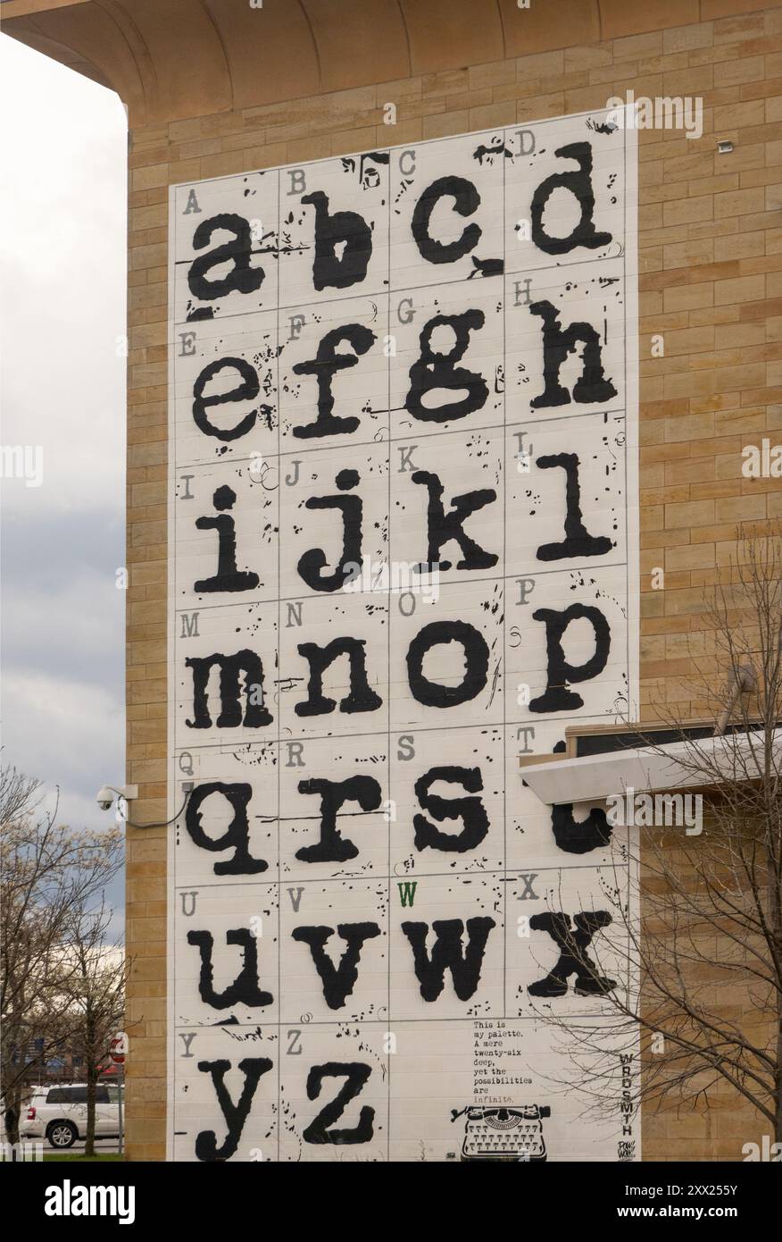 Worcester public library front entrance in downtown Worcester MA Stock Photo - Alamy