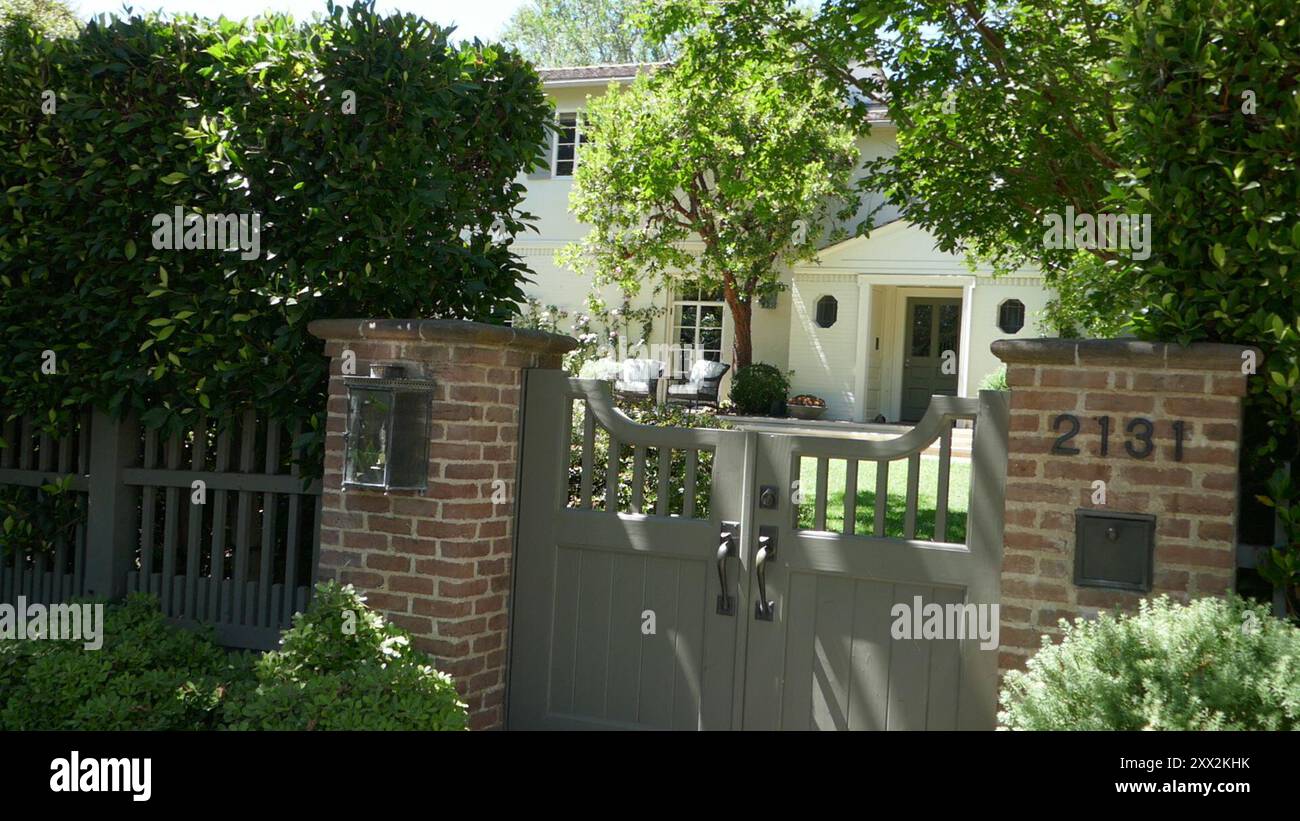 Santa Monica, California, USA 19th August 2024 Author/Screenwriter ...