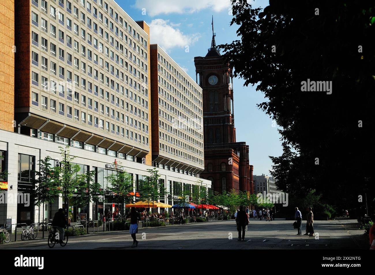 Berlin Alexanderplatz , Mitte world time architecture Germany ...