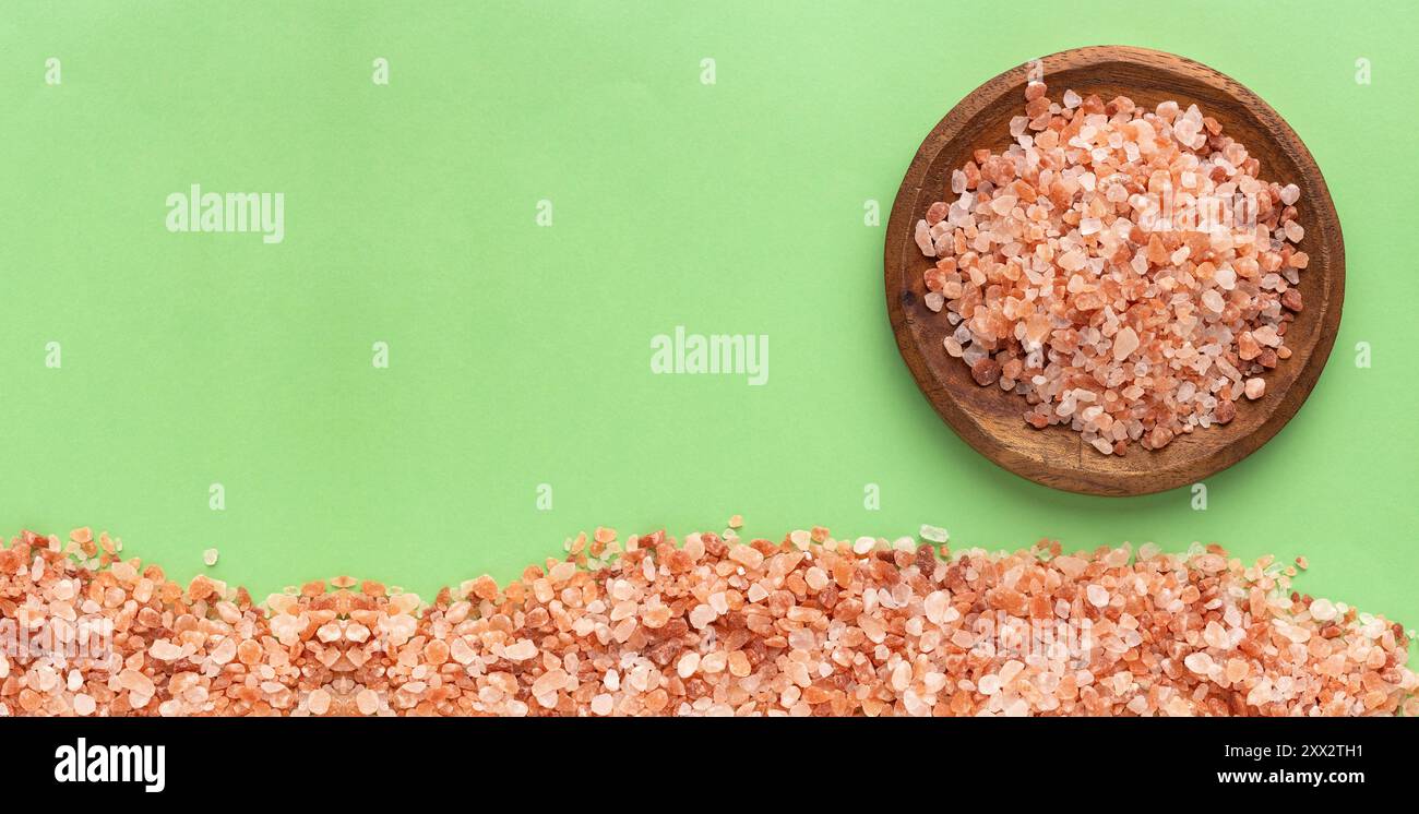 Himalayan pink salt crystals in bowl - Exotic cooking ingredient Stock ...