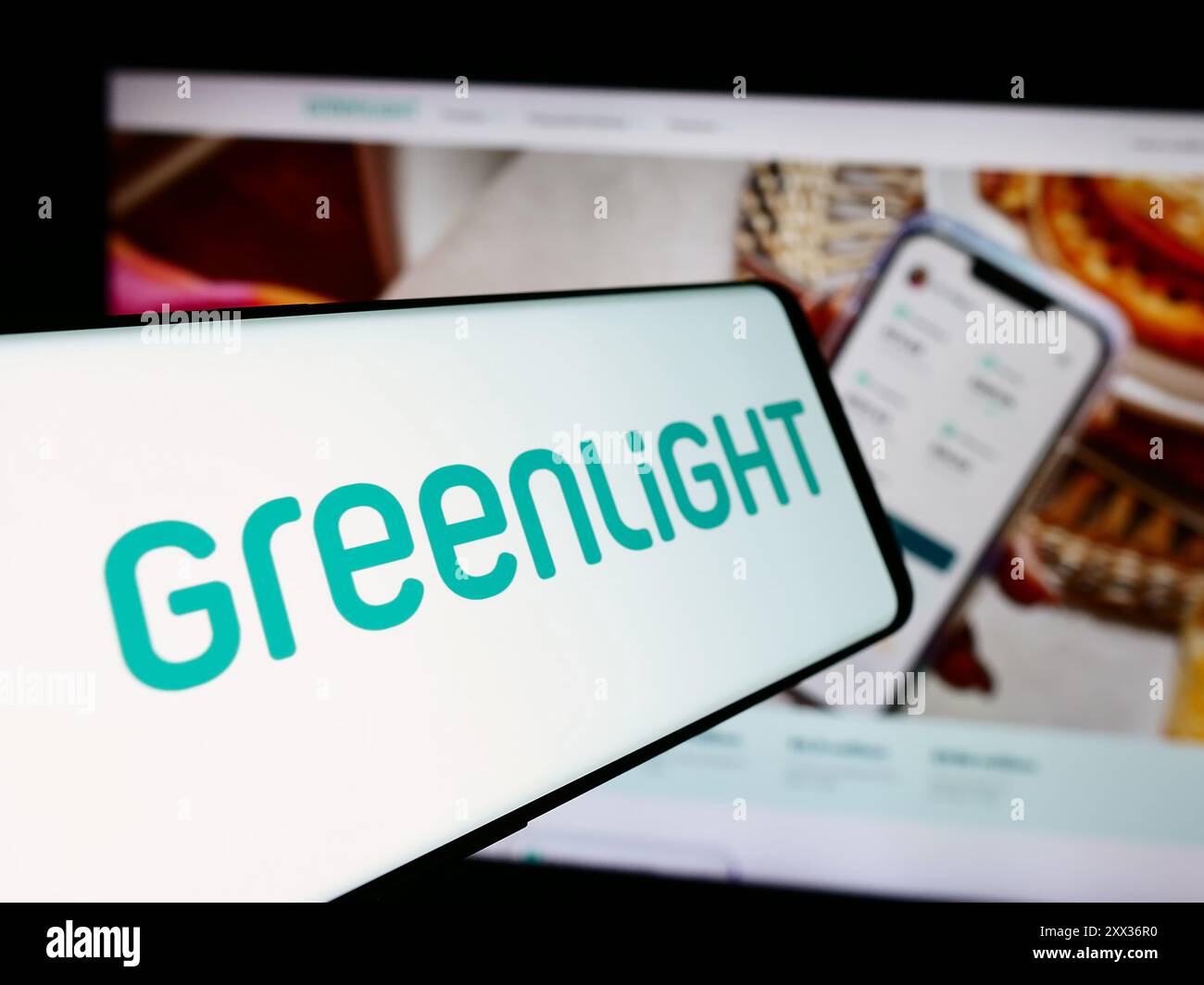 Greenlight financial technology hi-res stock photography and images - Alamy