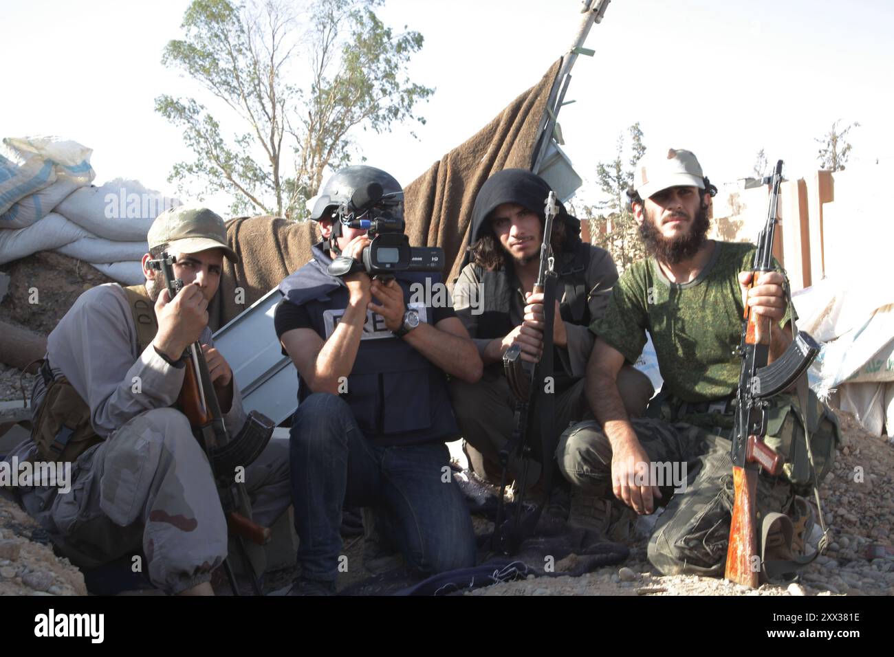 Isis fighters islamic state hi-res stock photography and images - Alamy