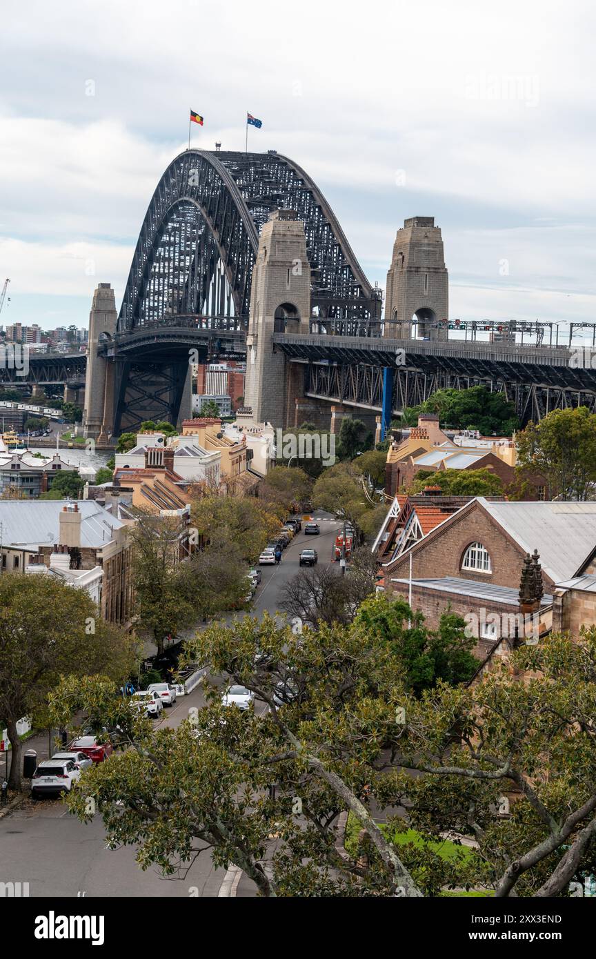 Harbour bridge and part of the historic Rocks from Observatory Hill in ...