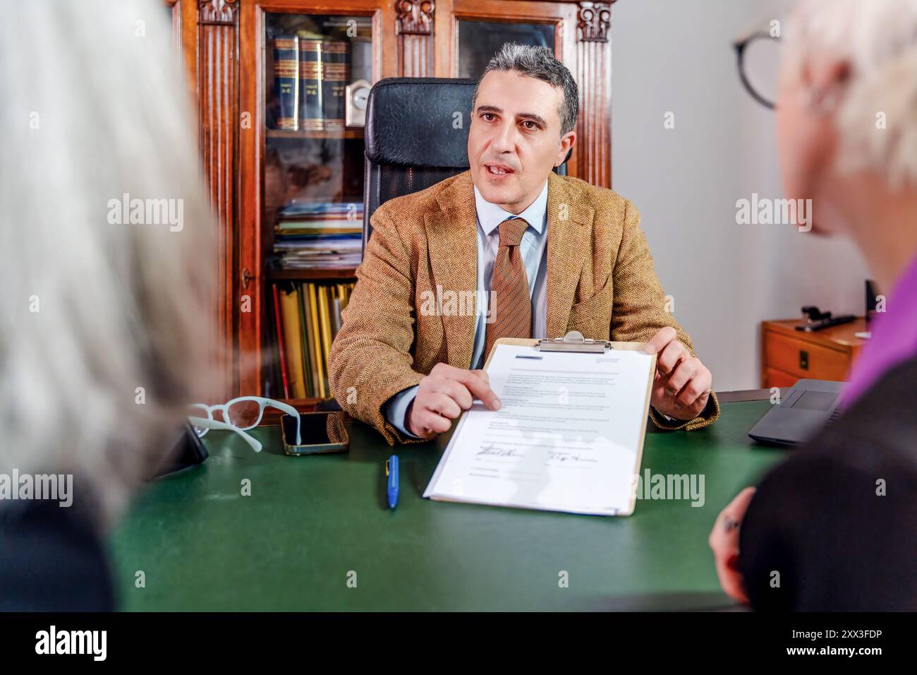 Law explanation hi-res stock photography and images - Alamy