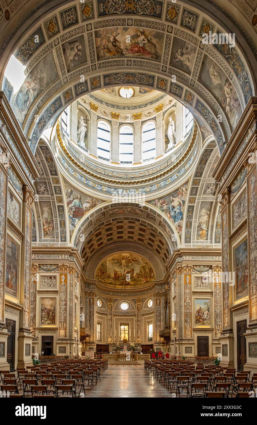 Interior of Basilica of Sant'Andrea, Mantua, Mantova, Italy Stock Photo ...