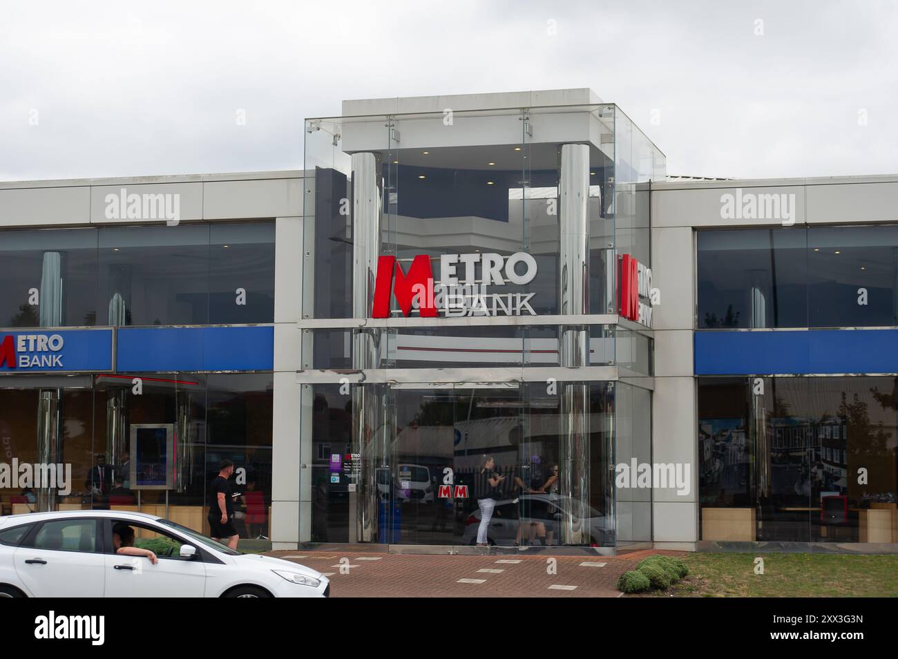 Slough, Berkshire, UK. 14th August, 2024. A Metro Bank Drive Thru in ...