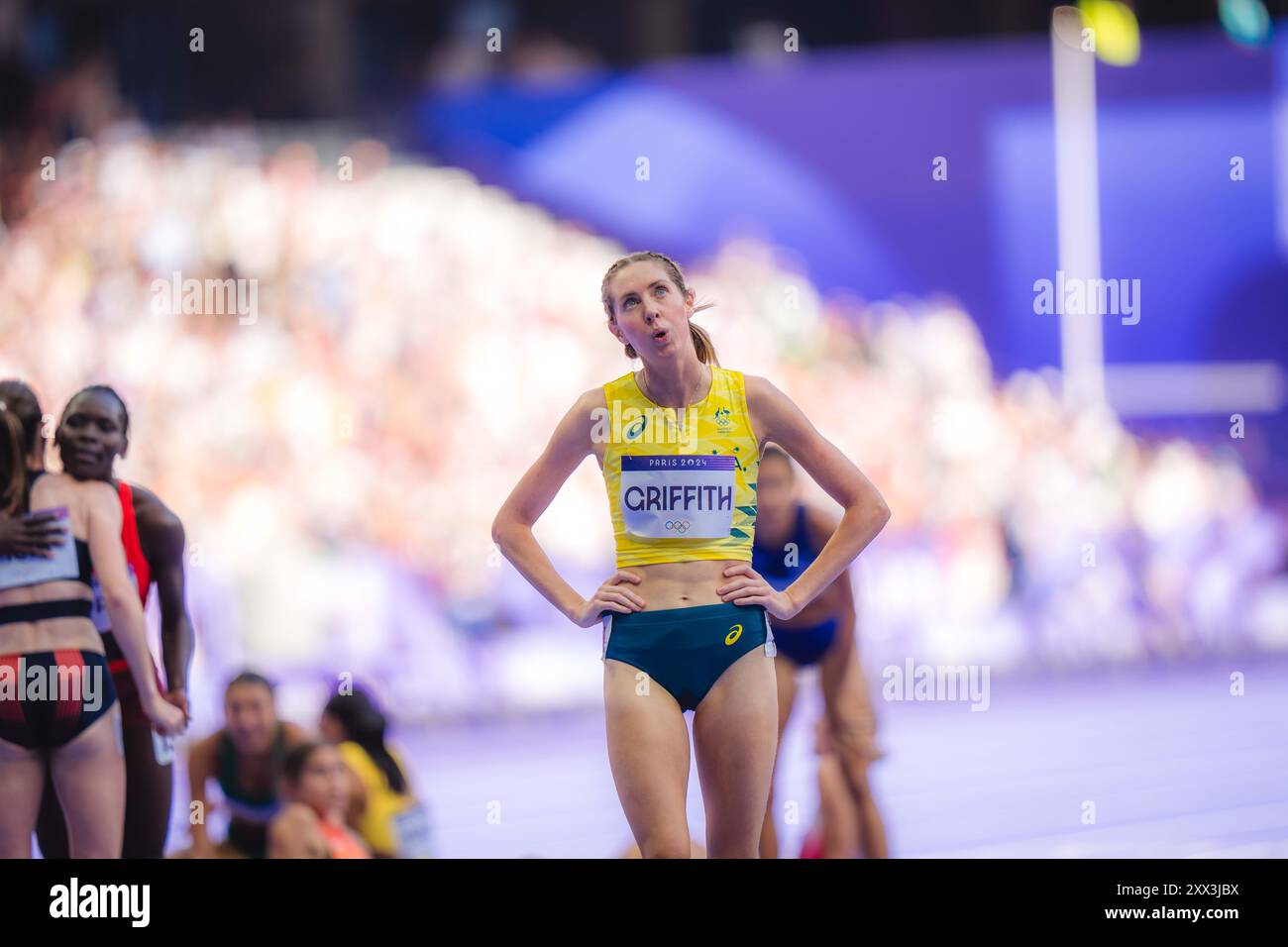 Georgia Griffith participating in the 1500 meters at the Paris 2024 ...