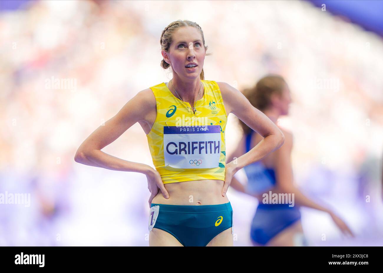 Georgia Griffith participating in the 1500 meters at the Paris 2024 ...