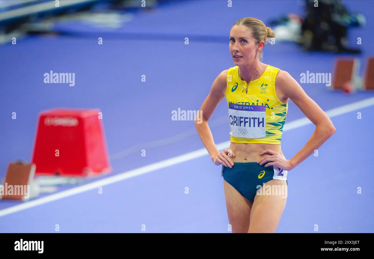 Georgia Griffith participating in the 1500 meters at the Paris 2024 ...