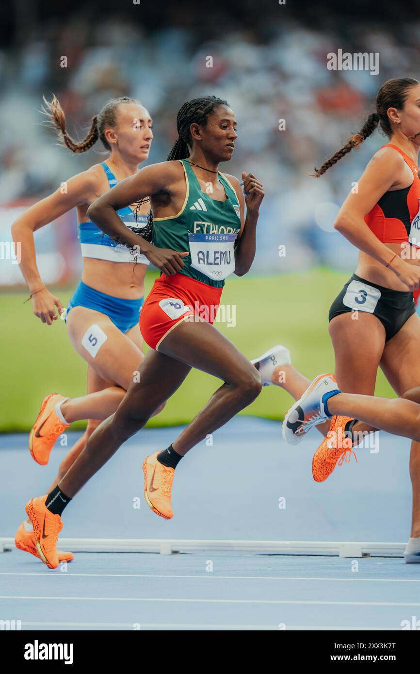 Habitam Alemu participating in the 1500 meters at the Paris 2024 ...