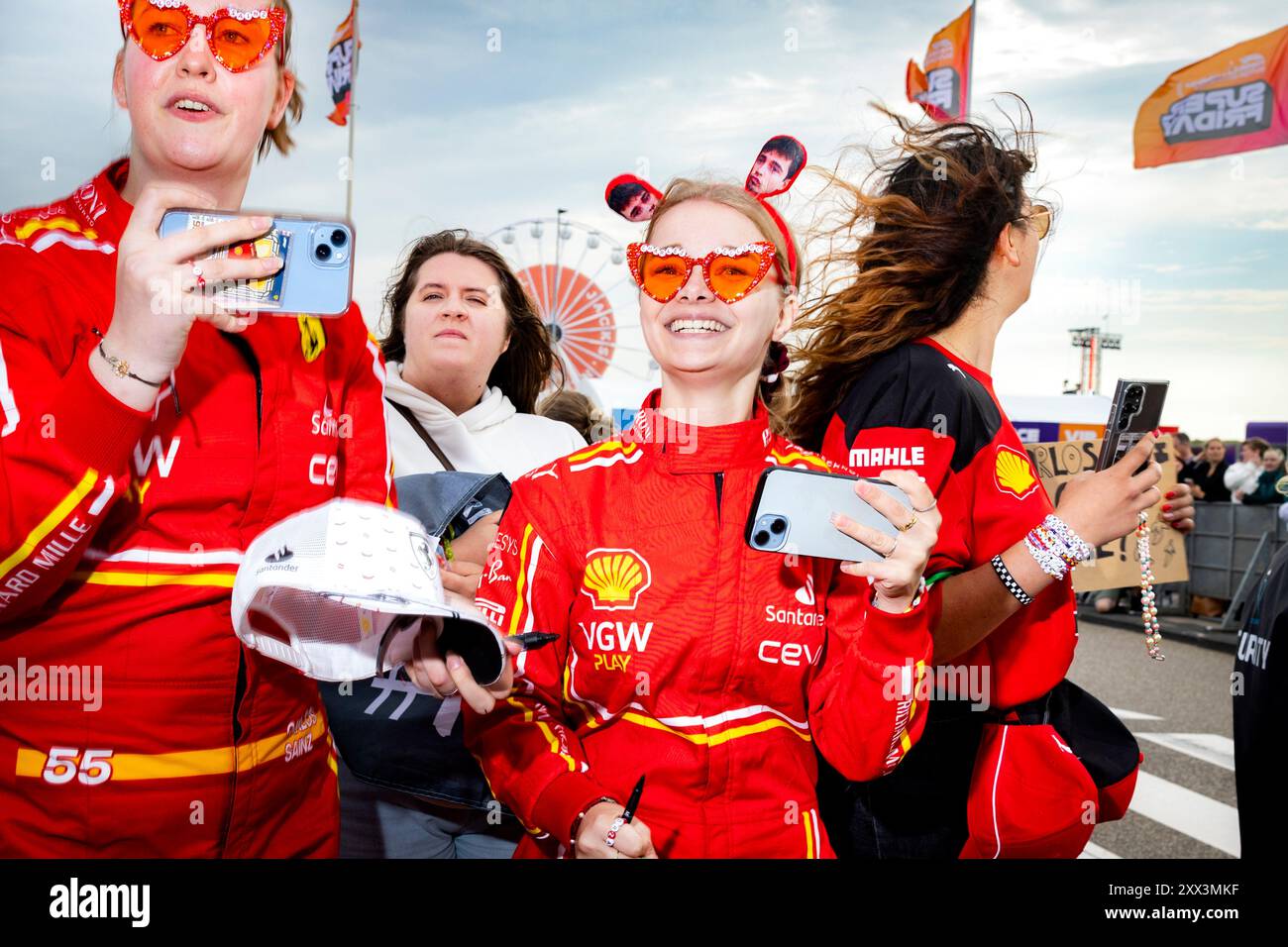 ZANDVOORT - Ferrari fans at the entrance of the Circuit of Zandvoort ...